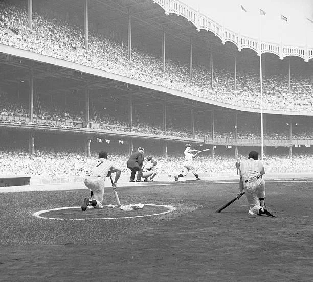 HOME RUN CHAMPION Roger Maris bat home plate Yankee Stadium wh- 1961 ...