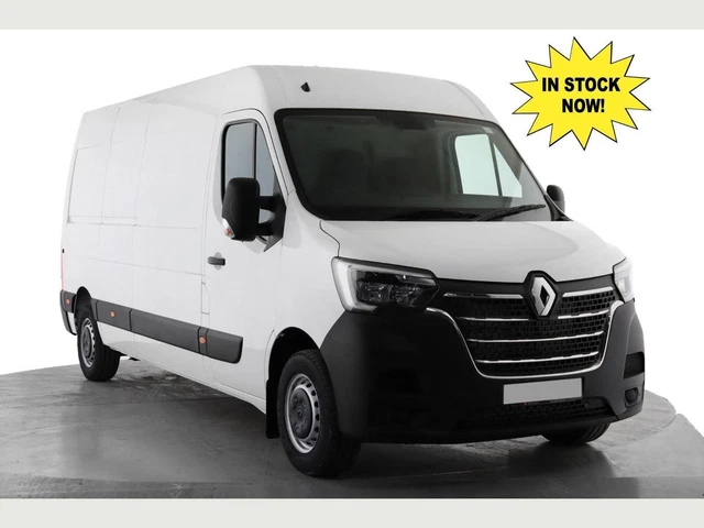2023 RENAULT MASTER LM35 Blue dCi 135 Start Medium Roof Van PANEL VAN ...
