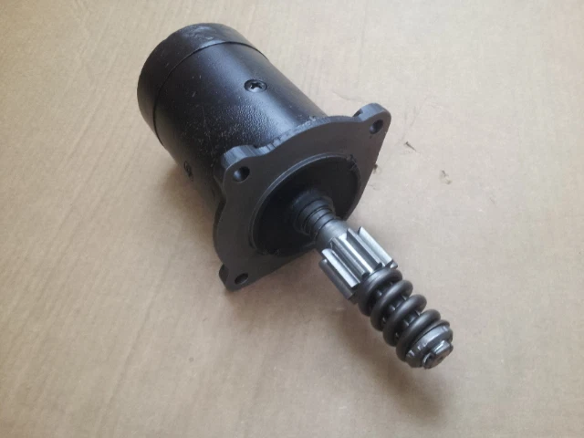 STARTER MOTOR AUSTIN Morris Commercial 1950's Original Lucas 26043 ...