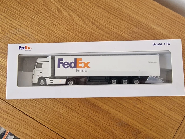 FEDEX MERCEDES BENZ Actros MP4 + Box Trailer - 1:87 Scale Model Lorry ...