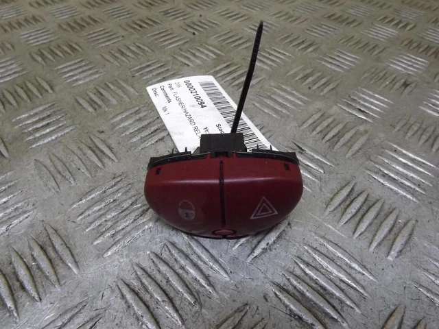 PEUGEOT 206 FLASHER / Hazard Relay / Warning Switch 5 Pin Plug Mk1 1998 ...