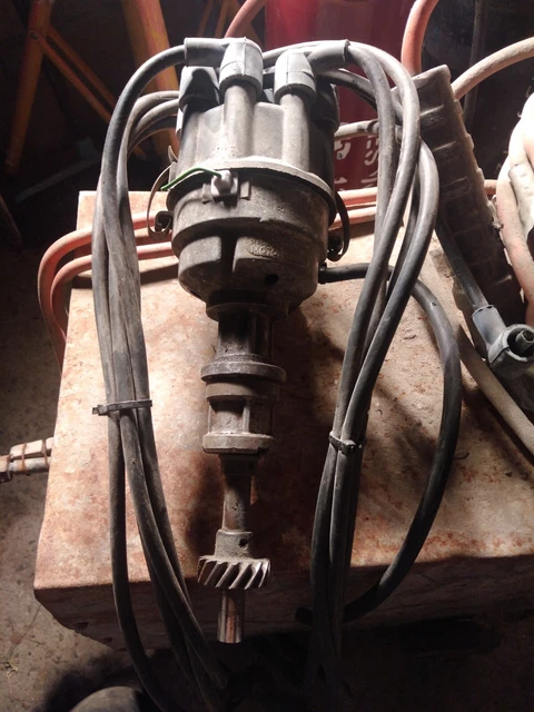 FORD V8 DISTRIBUTOR. Bosch Motorcraft Ard1Ae-12100-Ac. Xy/Xa Gt. $275. ...