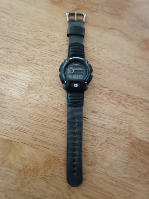 CASIO G-SHOCK 3232 DW-9052 Digital Sports Watch. Black. Excellent ...