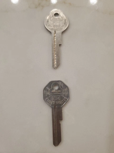 LOT OF 2 Vintage pre 1967 NEW GM General Motors | Knock Out Keys Uncut ...