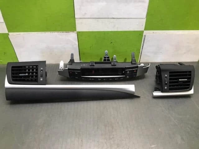 TOYOTA LEXUS CT 2011 DAA-ZWA10 A/C Control Panel 5590076020 [Used ...
