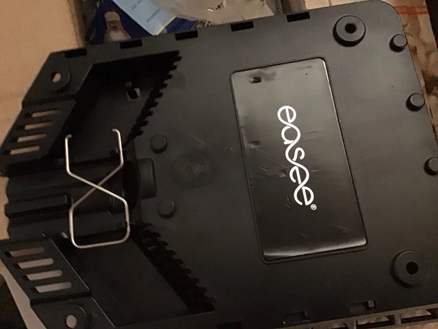 EASEE EV CHARGER Backplate Robot-easee One eo-bp-uk-ip44. New £42.29 ...