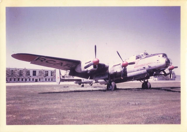 VINTAGE MILITARY PHOTOGRAPH Avro Lancaster WW2 Heavy bomber (RM4) £5.91 ...