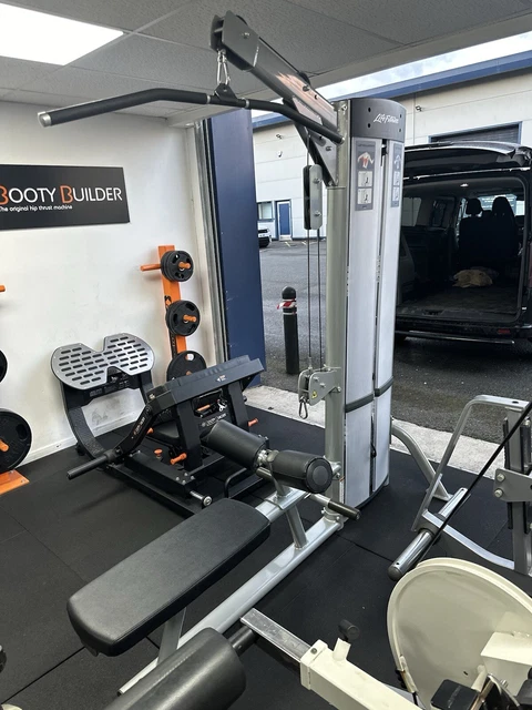 LIFE FITNESS OPTIMA Series Lat Pulldown / Seated Low Row Machine 2-In-1 ...