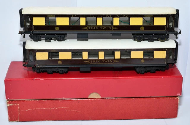 TRIX TWIN TWOBOXED Scale Length Pullman Coaches With Light Fittings £9. ...