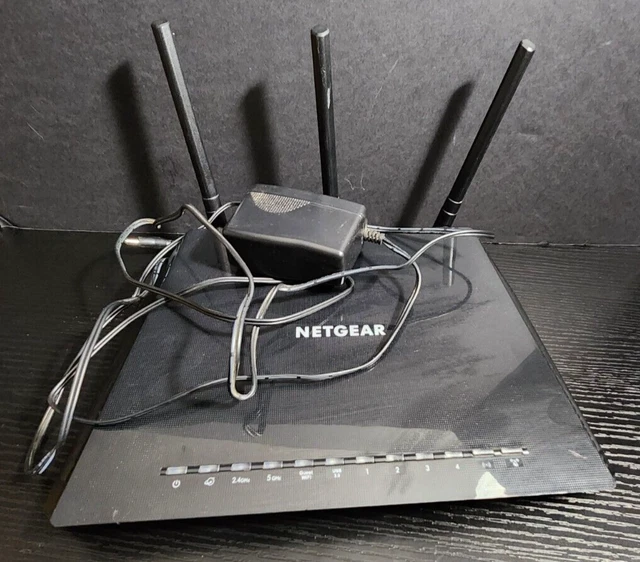 NETGEAR NIGHTHAWK AC1750 Smart Wifi Router R6700v3 black with power ...
