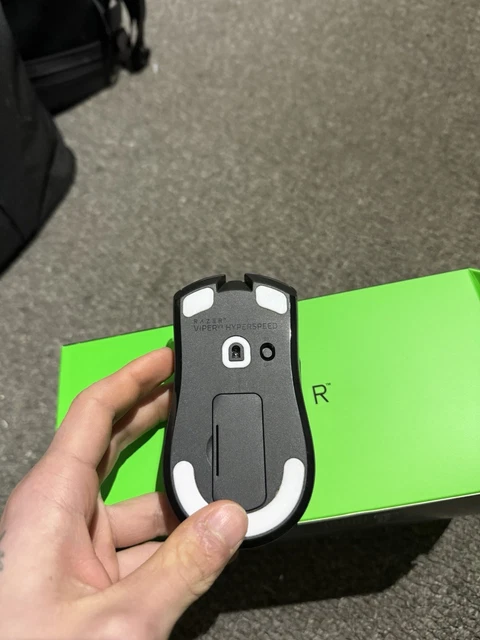 RAZER VIPER V3 Hyperspeed Wireless Optical Gaming Mouse Black £40.22 ...