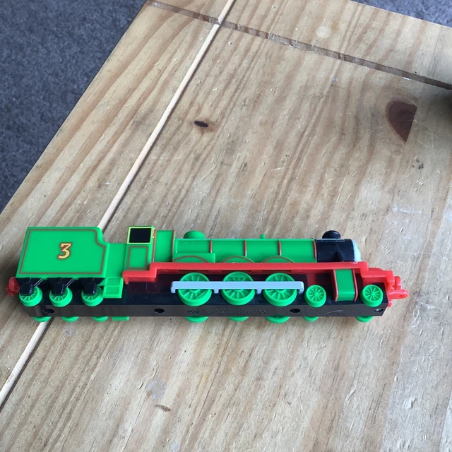 THOMAS THE TANK Engine & Friends Henry numero 3 treno in plastica verde ...