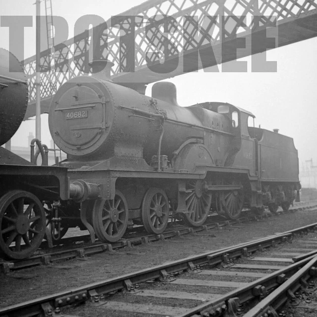 LARGER NEGATIVE BR British Railways Steam Loco 40682 Class 2P Derby ...