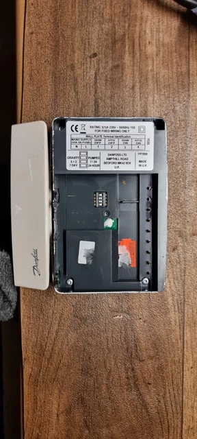 DANFOSS TWIN CHANNEL Digital Full Programmer 7 Day, 5/2 Day or 24 Hour ...