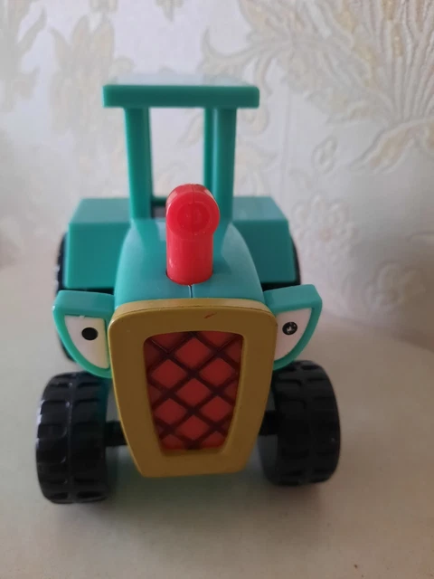 BOB THE BUILDER Travis The Tractor Friction Powered Vehicle Toy £7.25 ...