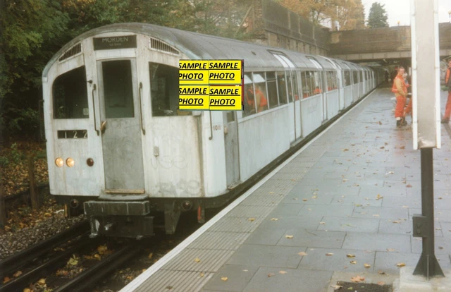 LONDON TRANSPORT UNDERGROUND Colour Photograph-Northern Line 1956 Stock ...