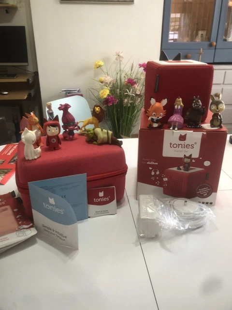 TONIES BOX WITH 11 Characters & Carry Case £40.00 - PicClick UK