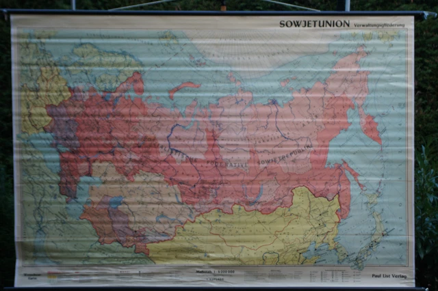 SCHOOL WALL MAP wall map rolling map Soviet Union administration school ...