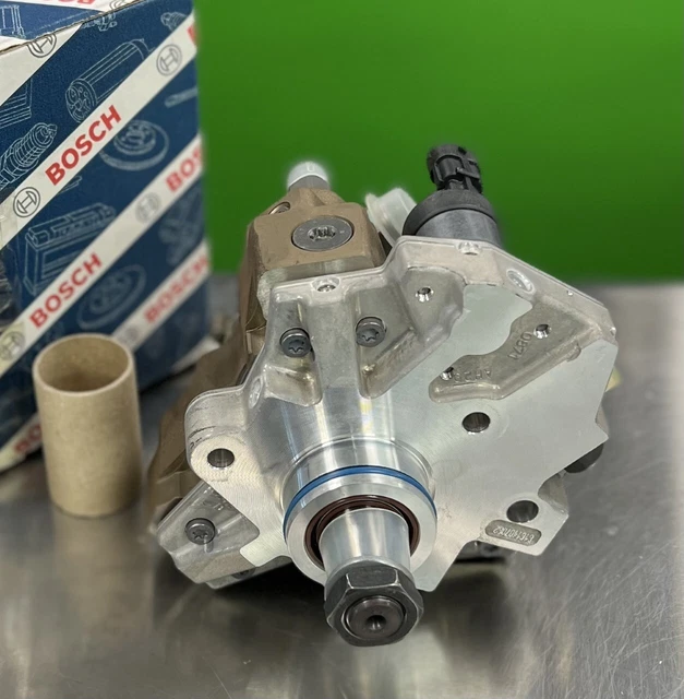 BOSCH NEW DIESEL Fuel Injection Pump For Case IH New Holland 47582622 ...