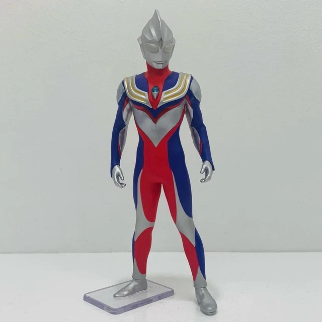 [SHIKAMA STORE] UTILIZÓ una Tiga/figura de Ultraman de premio para ...