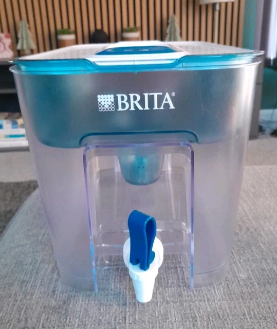 BRITA FLOW XXL Water Filter Tank – 8.2 Litre, Blue, Reduces Chlorine ...