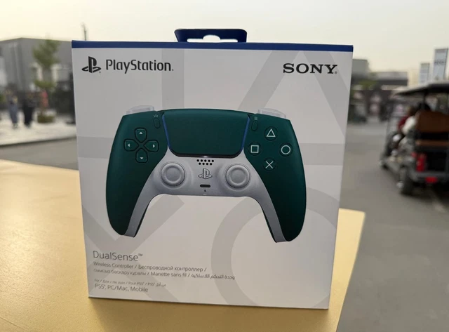 EWC 2025 SONY PlayStation 5 DualSense Controller Alpine Green Limited ...