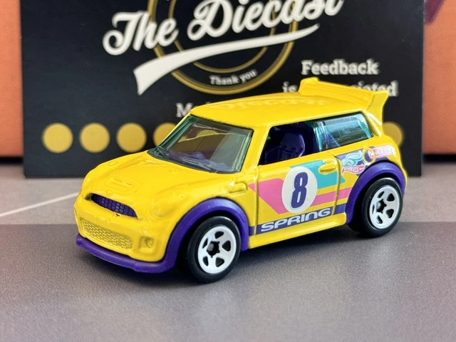 HOT WHEELS MINI Cooper S NEW LOOSE Easter 1:64 Exclusive COMBINE POST £ ...