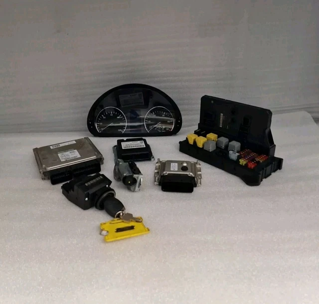 MERCEDES SPRINTER W906 Euro 6 ADBLUE ECU KIT A6519003403 (93) £400.00 ...