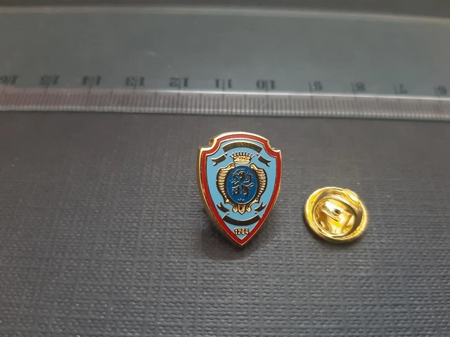 PIN'S INSIGNE DE calot 3 régiment de hussards EUR 5,00 - PicClick FR