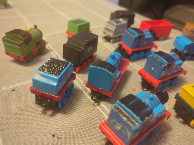 THOMAS THE TANK engine Plastic Push Along Bundle £20.00 - PicClick UK