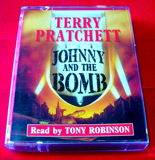 TERRY PRATCHETT JOHNNY And The Bomb Johnny Maxwell #3 2-Tape Audio Tony ...