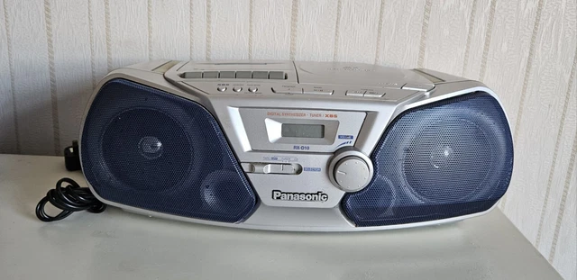 VINTAGE RETRO PANASONIC RX-D10 Portable Silver Radio Cassette CD Player ...