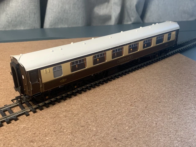 BACHMANN 39-290 MK 1 FP Pullman 1st Class Coach 'Emerald' (With ...