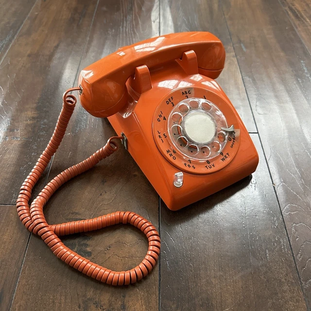 VTG WESTERN ELECTRIC Bell System Rotary Dial Telephone Orange 500 515BM ...