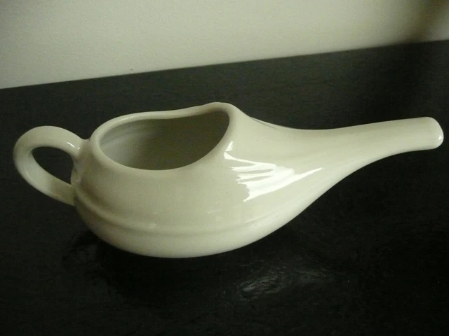 VERRE À BEC verseur pou malade, appelé Canard, en Porcelaine- Vintage ...