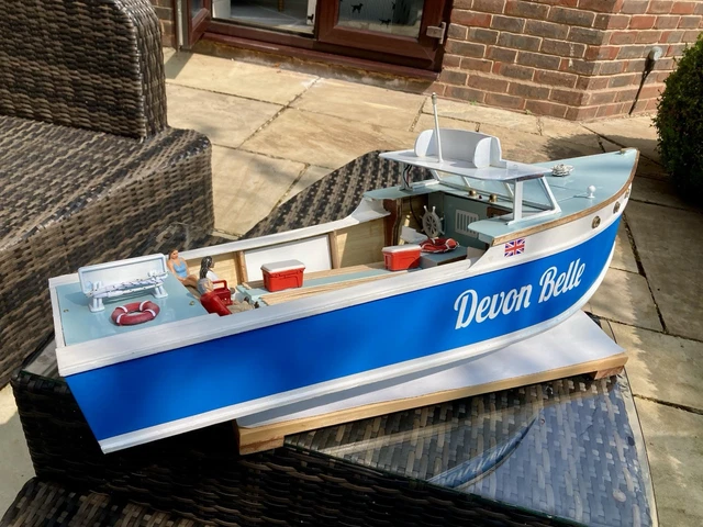 RC MODEL UTILITY Boat 31 Inches Long £145.00 - PicClick UK