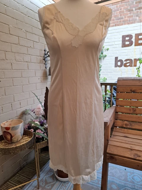 VINTAGE LACE SLIP Slip Dress Petticoat Dress Chamise Pit To Pit 17 ...