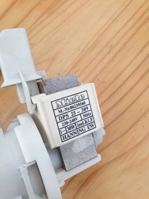 MIELE NOVOTRONIC PREMIER 500 Washing machine Pump. £15.00 - PicClick UK