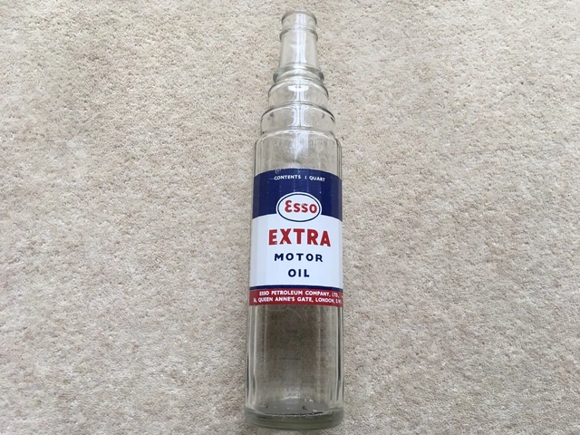 C1950S VINTAGE ESSO EXTRA MOTOR OIL 1 QUART SIZED GLASS OIL BOTTLE £45. ...