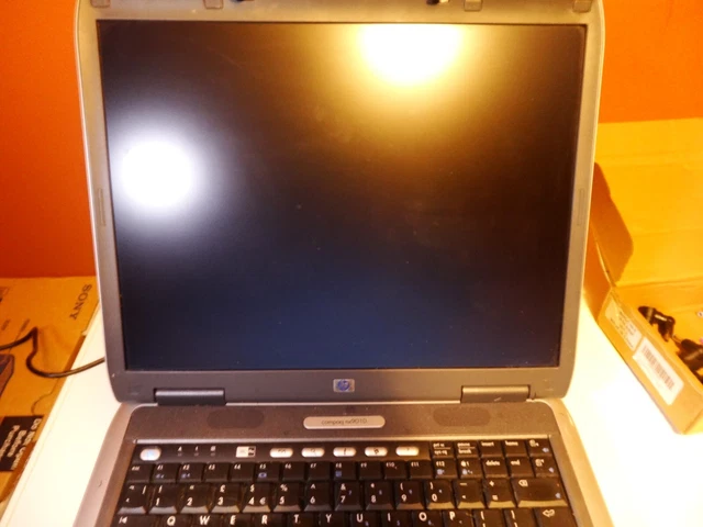 HP COMPAQ RETRO Gaming nx9010 laptop intel Celeron CPU 2.6GHz 512MB RAM ...