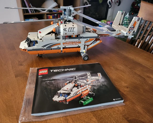 LEGO TECHNIC: HEAVY Lift Helicopter (42052) with instructions and motor ...