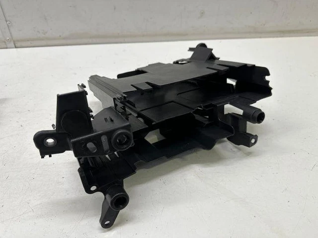 BMW X7 G07 engine control unit ECU 4.00 diesel 155kw 2023 22209462 $90. ...