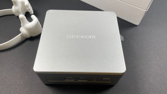 MINI PC GEEKOM Ae7 Una Bestia Ryzen 9 7940Hs 32Gb EUR 639,00 - PicClick IT