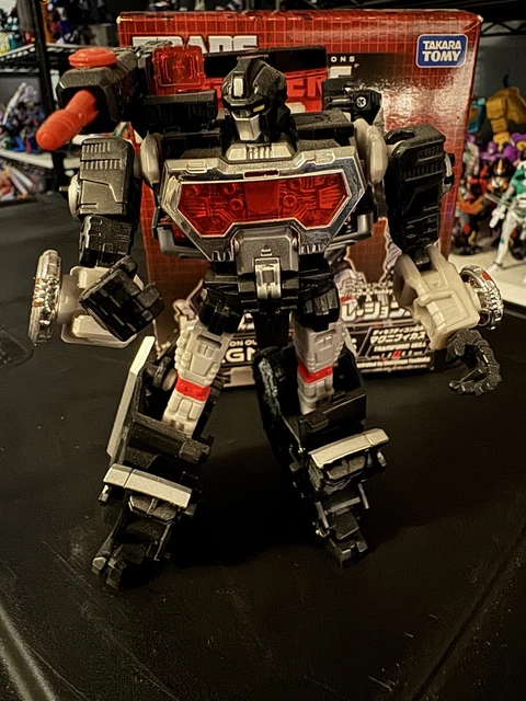 MAGNIFICUS E-HOBBY TAKARA Tomy Transformer Generation Destron ...