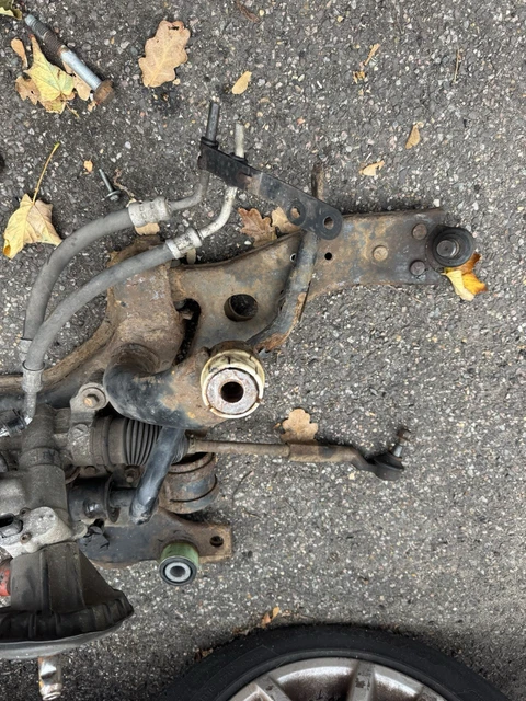 GENUINE FORD FOCUS RS MK2 Front Subframe - SEE DESCRIPTION AND PICS £ ...