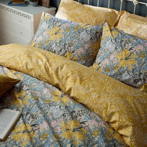 WILLIAM MORRIS GOLDEN Lily Cotton Duvet Cover and Pillowcase Set - KING ...