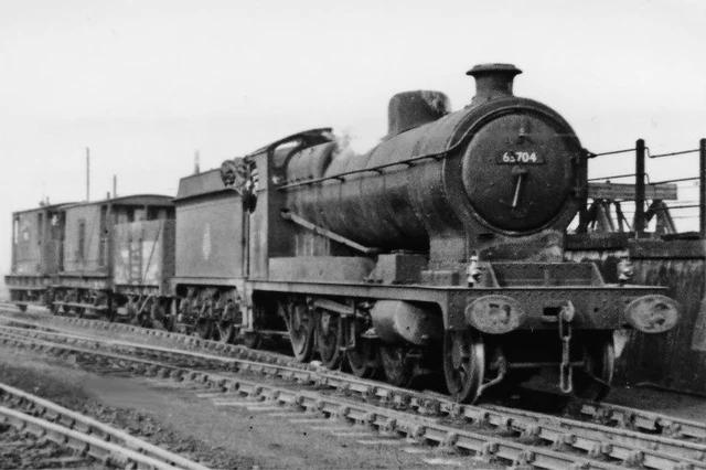 PHOTO LNER Class O4 Loco No. 63704 At Whitemoor 1951 £3.00 - PicClick UK