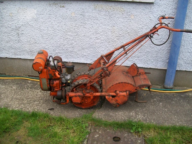 HOWARD BANTAM, ROTAVATOR villiers 4 stroke engine £20.00 - PicClick UK