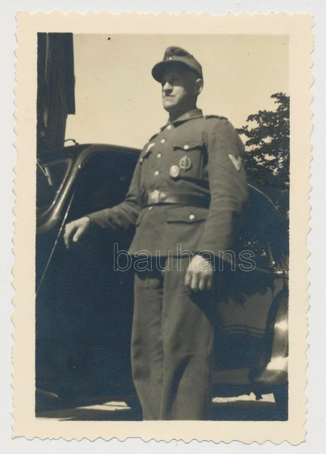 FOTO PKW WEHRMACHT Obergefreiter mit Verwundeten Abz. in Silber 2.WK ...