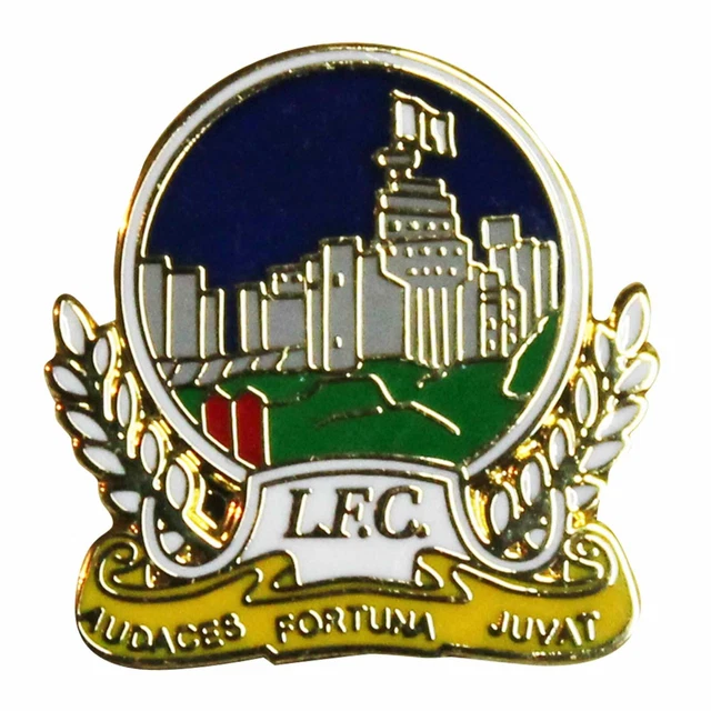 NEW LINFIELD FC Football Crest Pin Badge, Linfield FC Blues Fans Pin ...